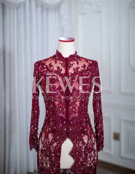 Maroon Kebaya Ibu Besan Aster Kewes Kebaya