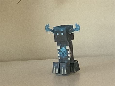 Pixel Papercraft Sculk Creeper