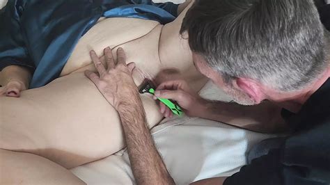 Step Cousin Jerry Shaves Vee S Pussy American Amateur Porn XHamster