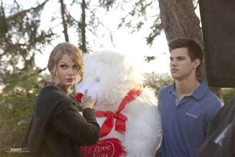 Picture Of Taylor Swift In Valentine S Day Taylor Swift Teen Idols You