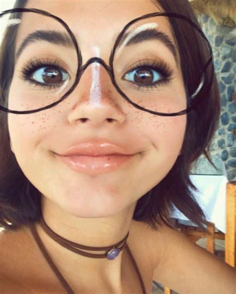 111 Me Gusta 5 Comentarios Isabela Moner Isaabellamoner En