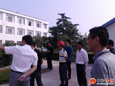幸福乡县政府经济研究中心来幸福乡调研