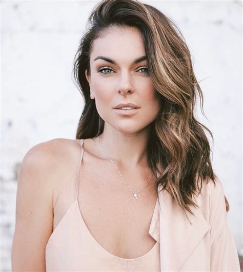 Serinda Swan Husband Is The Coroner Star Married Or Single