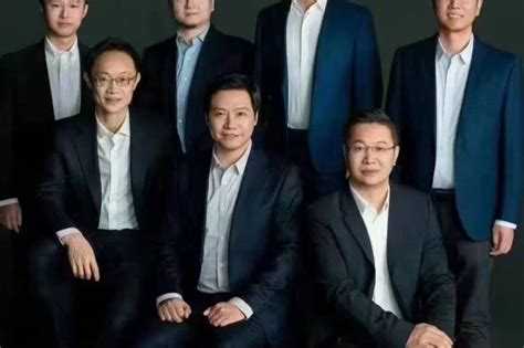 传统企业家问无任何经验的企业转战直播，需要考虑哪些方面？产品价格流量