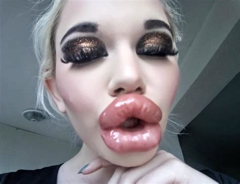 Just Amazing ️💗 Scrolller