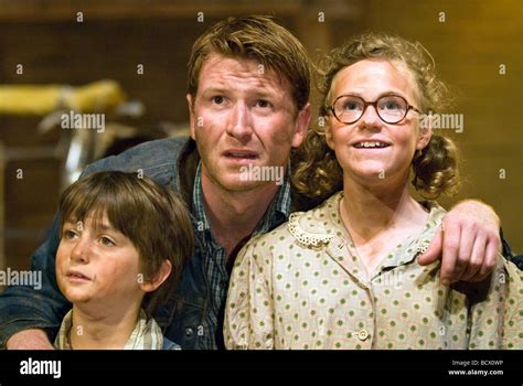 Tom Joad Fotos Und Bildmaterial In Hoher Auflösung Alamy