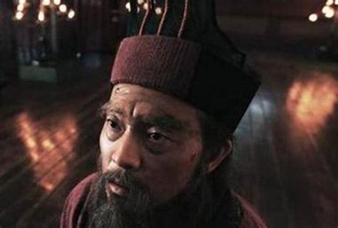 如何才能长寿西汉张苍有一个办法每天喝一杯人奶长寿百岁 丞相 刘邦 王陵