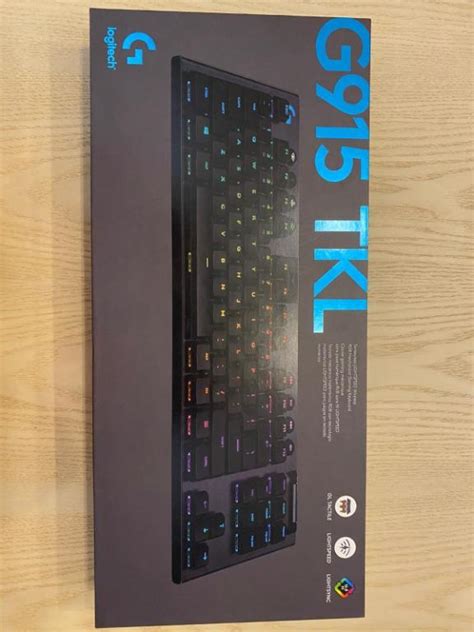 BNIB Logitech G915 Lightspeed TKL RGB Wireless Tenkeyless Mechanical Gaming Keyboard Computers
