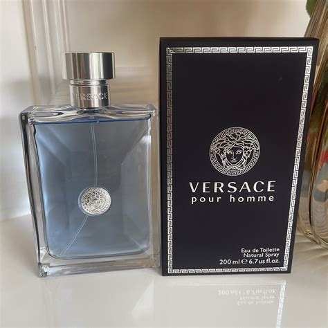 Versace Pour Homme Eau De Toilette มีหลายไซส์ Th