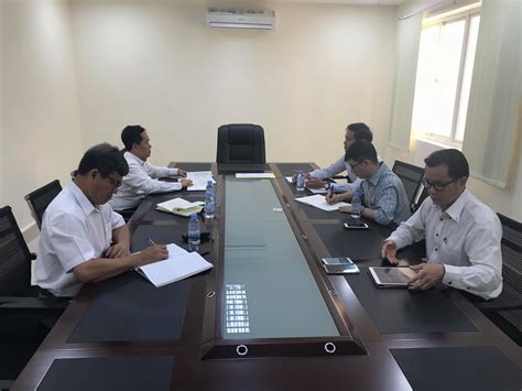 កិច្ចប្រជុំពិភាក្សាការងារស្តីពីការត្រៀមរៀបចំសិក្ខាសាលាពិគ្រោះយោបល់ក្នុងការរៀបចំកម្មវិធីសិក្សាថ្ន