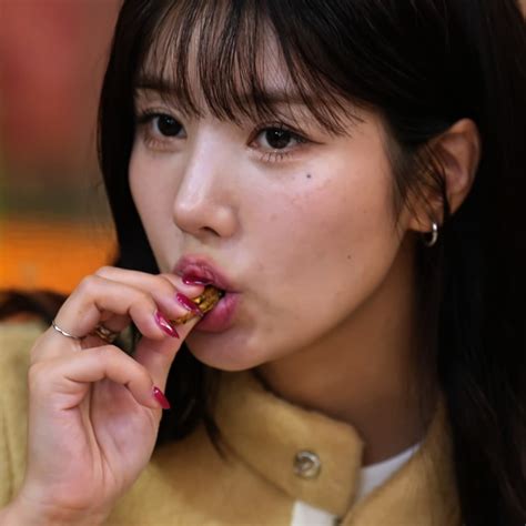 전현무 한국야구 일내자 끝나면 바로 전현무계획 With 권은비 전현무계획 Instagram