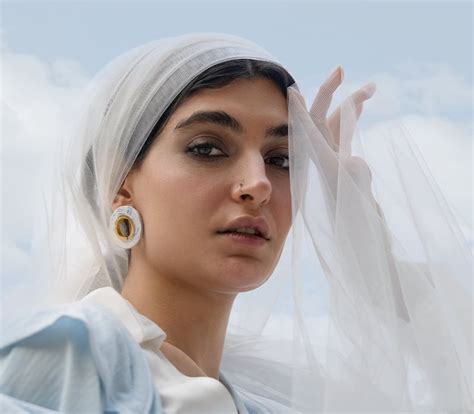 کلکسیون گیتی گالری تاج