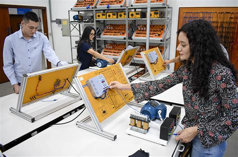 Unitau Oferece Mais De 10 Tipos De Bolsas De Estudos Para Graduação