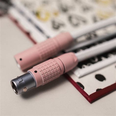 Gmk Olivia Wired In
