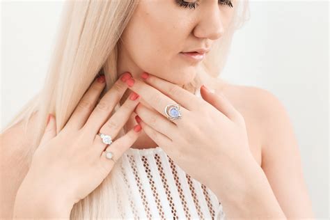 Curing Hyperthyroidism Through Ayurveda Mekosha