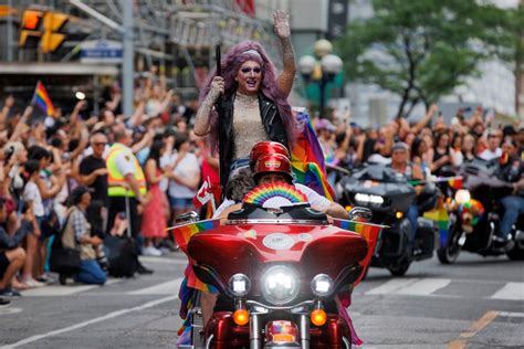 Massive Crowd Marches In Pride Parade In Toronto Cbc News