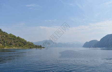 海岸山脉的剪影高清图片下载 正版图片506555723 摄图网