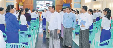 အရာထမ်းများ လုပ်ငန်းစွမ်းဆောင်ရည် မြှင့်တင်ရေး အလုပ်ရုံဆွေးနွေးပွဲ ဖွင့်ပွဲအခမ်းအနားသို့ ပြည