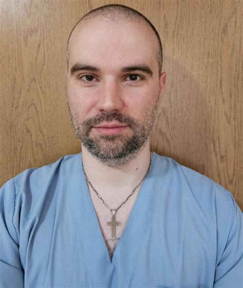 Д р Александър Илков Ортопед София Супердок