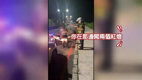 七旬翁酒駕連闖2紅燈 遭攔作勢騎警車想逃走