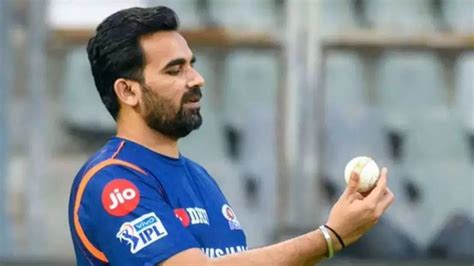 Ipl 2025 मेगा लिलावापूर्वी लखनऊची मोठी खेळी या अनुभवी खेळाडूला बनवले