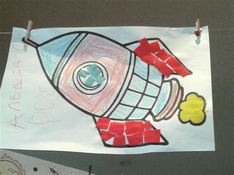 κολλαζ διαστημοπλοιο