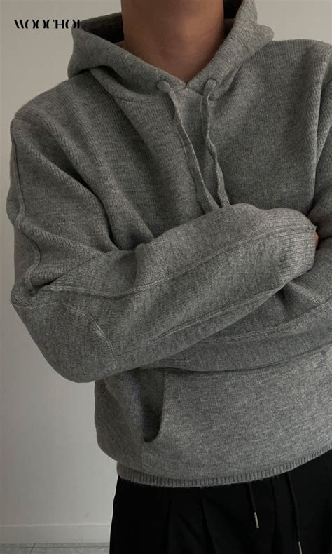 캐시미어원사 루즈핏 후드 니트웨어 우초이