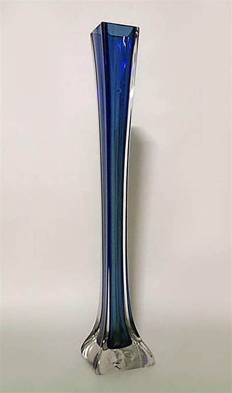 Pair Of American Art Deco Tall Blue Glass Vases At 1stdibs Tall Art
