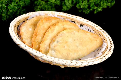 韭菜盒子摄影图 传统美食 餐饮美食 摄影图库 昵图网