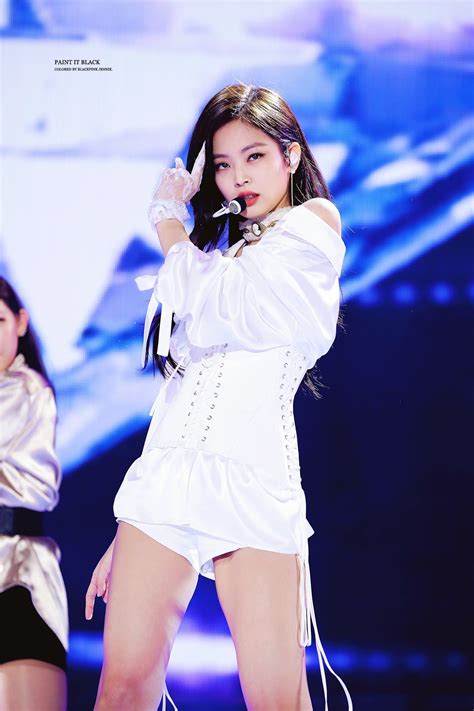 블랙핑크 제니 블랙 앤 화이트 방송 연예 꾸르