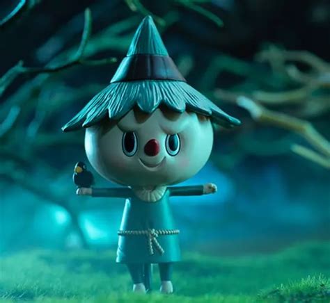 Labubu Scarecrow