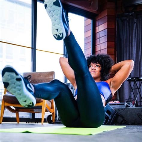 Fit Black Women Inspiration Black Women Fitness Experts To Follow For