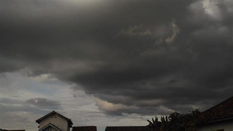 Waspada Awan Cb Terdeteksi Muncul Di Oku