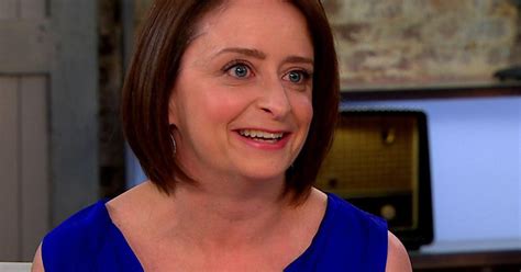 Rachel Dratch Hollywood Sees Me As A Troll Cbs News