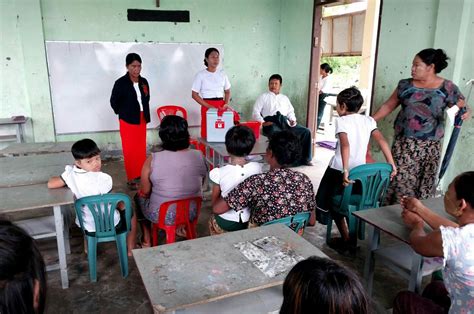 ရခိုင်ပြည်နယ် မောင်တောမြို့နယ်အတွင်းရှိ အခြေခံပညာကျောင်းများတွင် သားအိမ်ခေါင်းကင်ဆာရောဂါ ကာကွယ