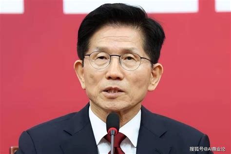 金文洙表示 李在明即使当选韩国总统后也要接受审判”李在明回应： 根据法律和原则即可！”大选选举法权性东