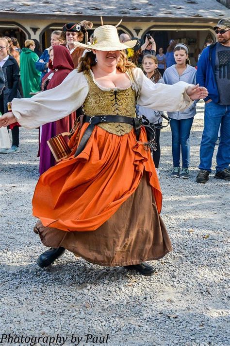 The Art Of The Ren Faire Garb With Johnna Brough Ohio Renaissance