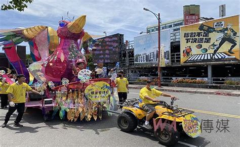 觀傳媒 宜蘭新聞 影 羅東藝穗節踩街 四主題花車訴說在地故事