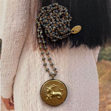 Astra Collana Capricornocapricorn