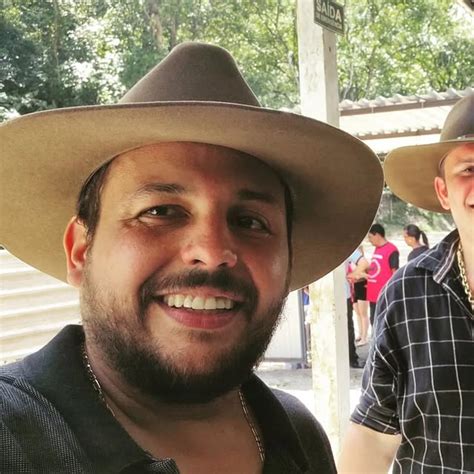 Andr Machado Andrelmachadoo Threads Say More