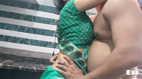 Diwali Ke Tofha Liya Malik Se Naukarani Ne Indian In Hindi Porn Xhamster