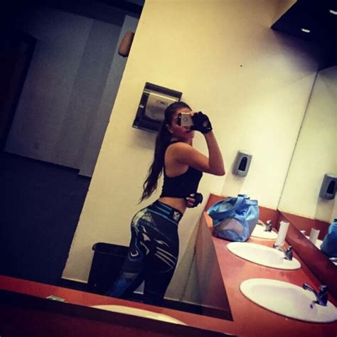 Gym Selfie Andreita Sxy Gym Selfie Andreita Sxy