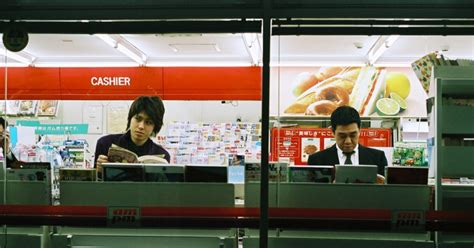 드래곤볼·슬램덩크 키운 日 소년점프 난 자리k 웹툰이 채운다