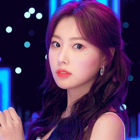 Japanese Girl Group, Iz One, Ulzzang Girl, K Idols, Kpop Groups, Kpop ...