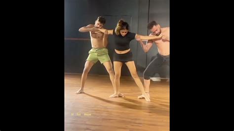 Dinakshi Priyasad Hot Dance Youtube