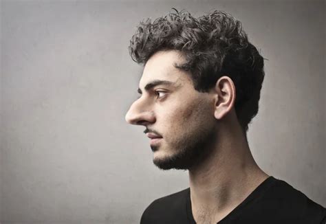 Models With Big Noses