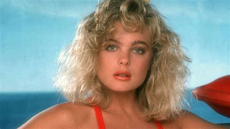 Eleniak Dreht Wieder Baywatch So Sieht Sie Heute Aus