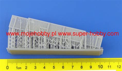 Sdkfz 6 2 Side Panels For Bronco Kit Fc Modeltrend 37203
