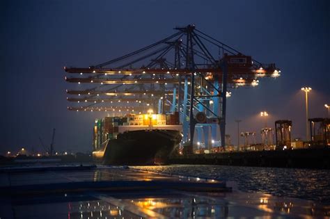 Premium Photo Cranes Loading Container Ship