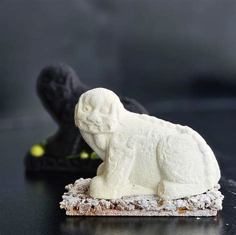 재인 검은해치 들깨 크림 된장 캐러멜 캐러멜라이징 홍옥사과 브리치즈커드 딜 마요 피스타치오 아몬드 크리스티앙 파트 슈크레 서울미식주간을 맞이하는 검은 해치를